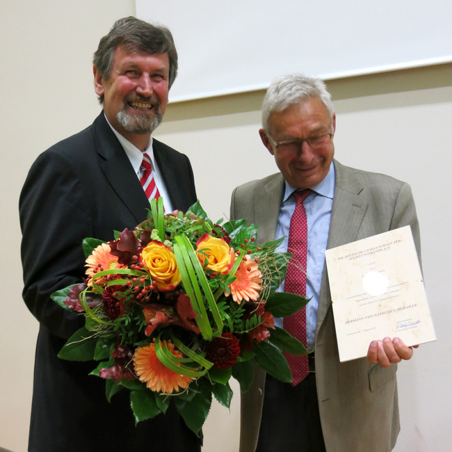 DGfZ - Prof. Dr. Dr. habil. Georg Erhardt mit Hermann-von-Nathusius ...